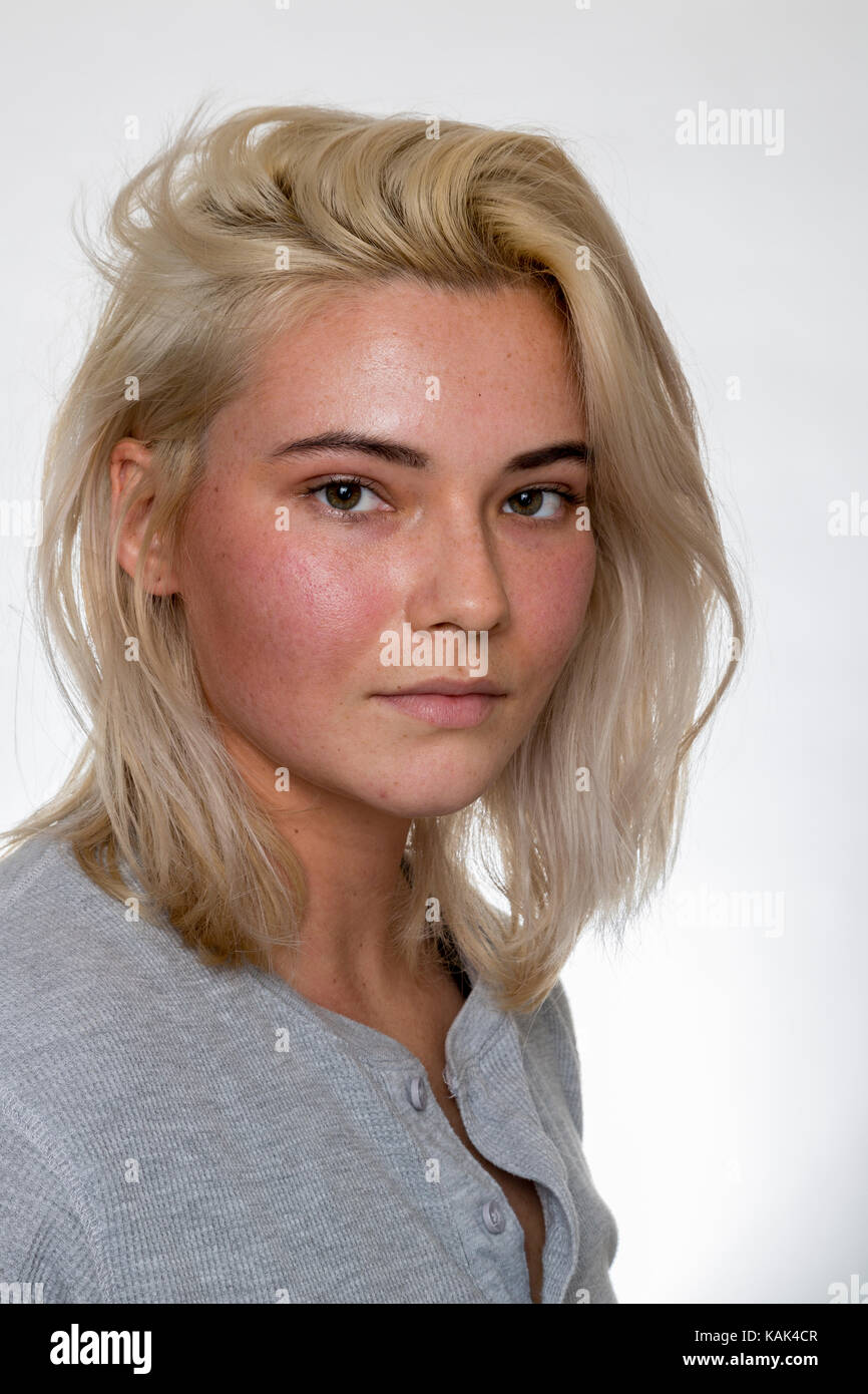 Beautiful blond American woman early 20's Stock Photo - Alamy