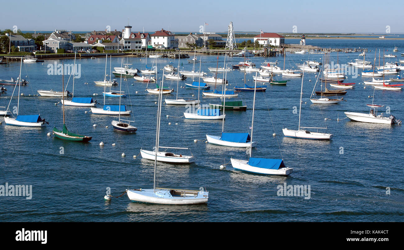 Harbor nantucket island hi-res stock photography and images - Alamy