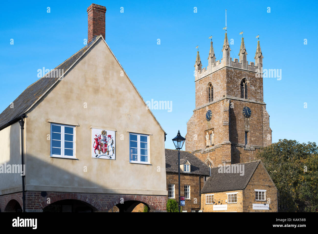 Deddington market place in September afternoon sunlight. Deddington ...