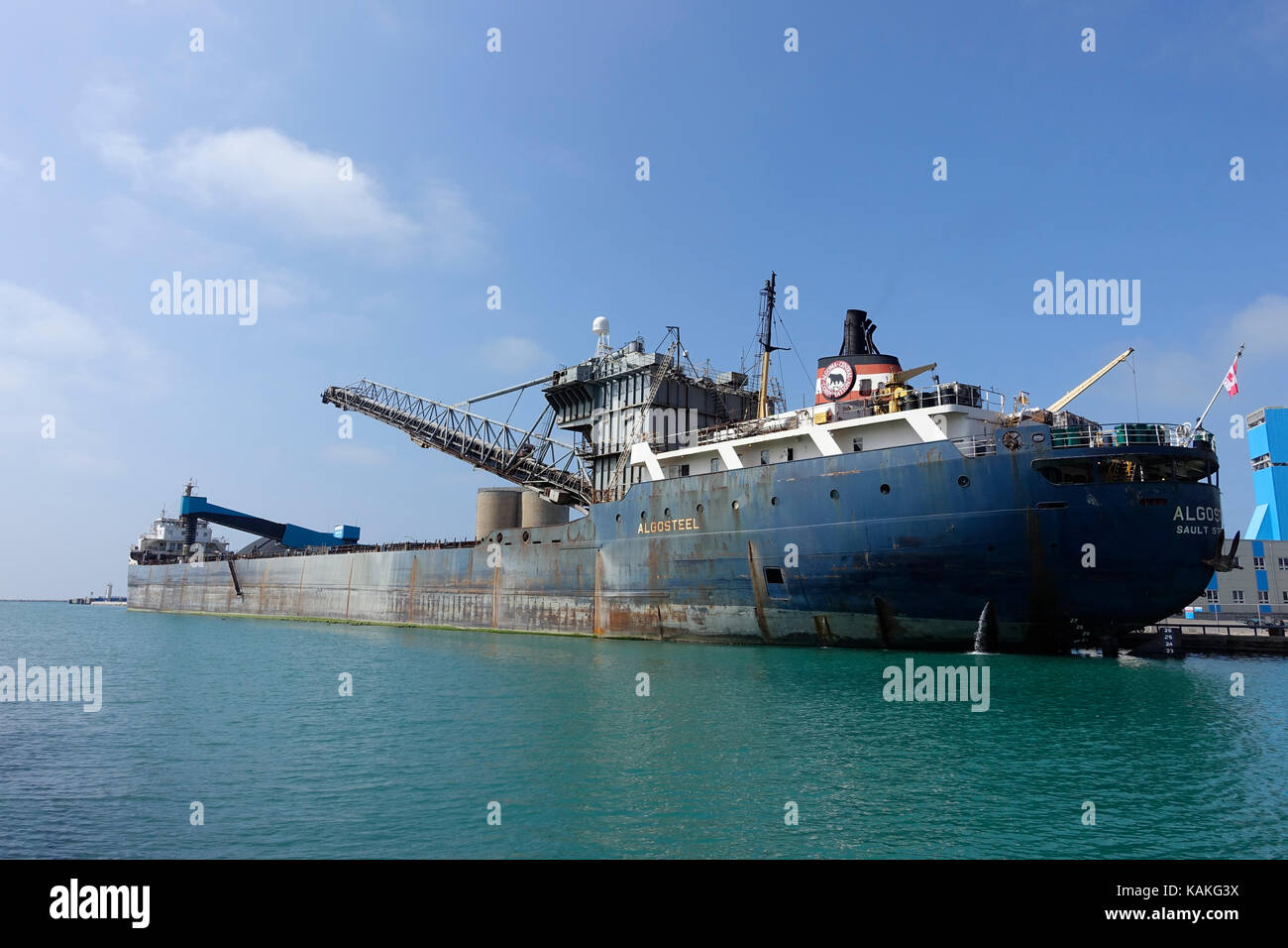 Bulk freighter hi-res stock photography and images - Alamy
