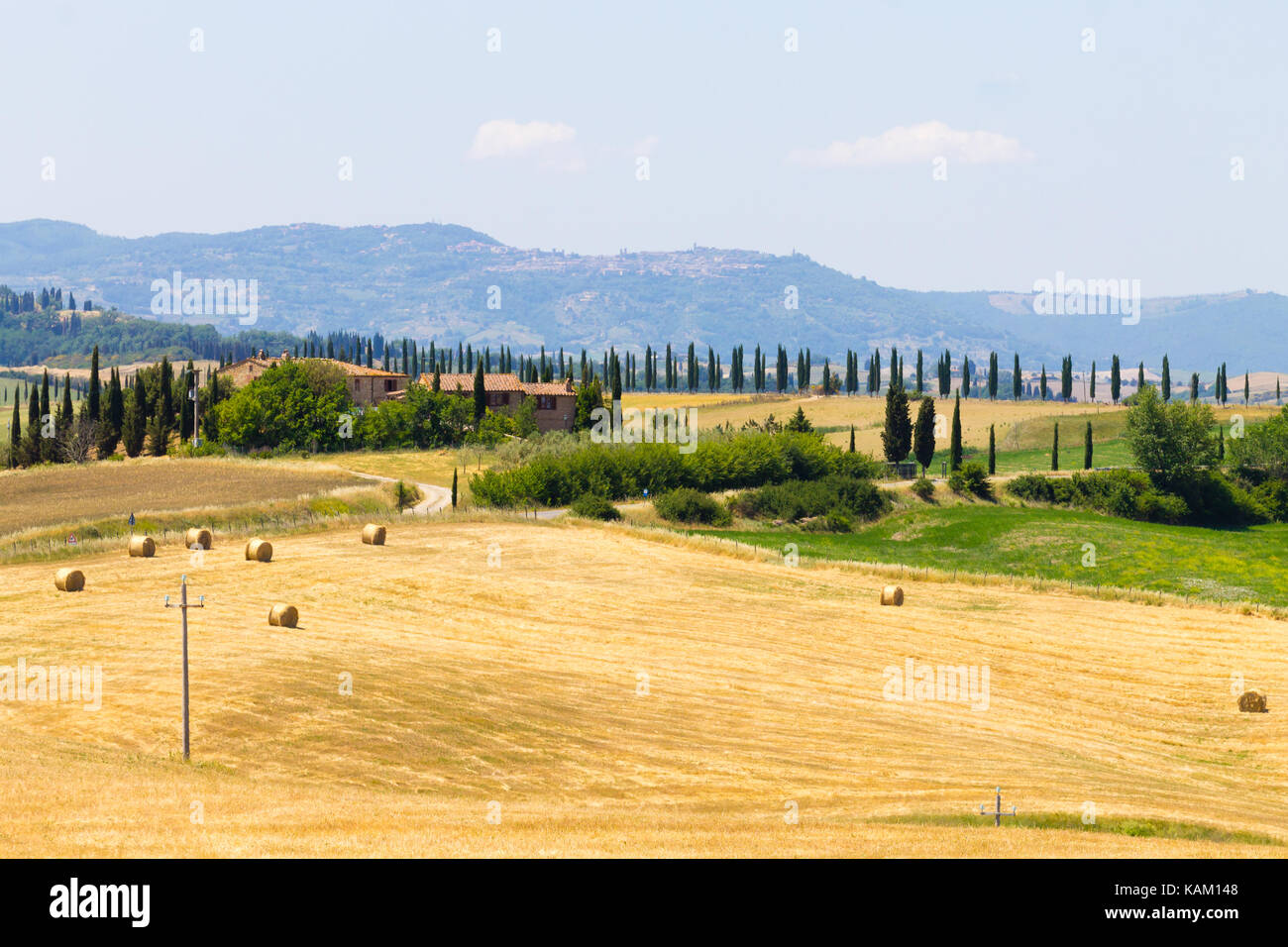 Tuscany hills landscape, Italy. Rural italian panorama Stock Photo - Alamy