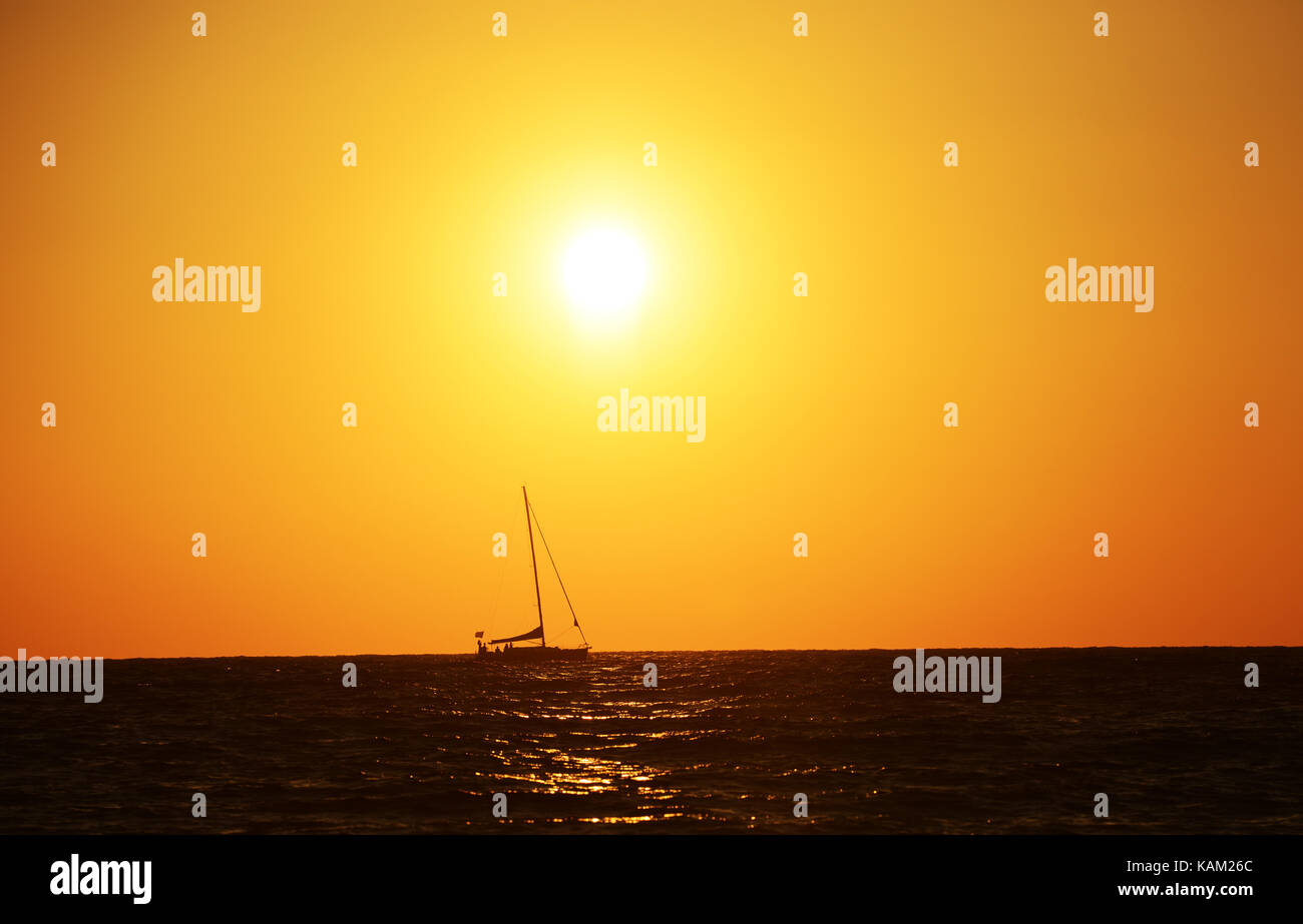 Summer sunset in tel aviv hi-res stock photography and images - Alamy