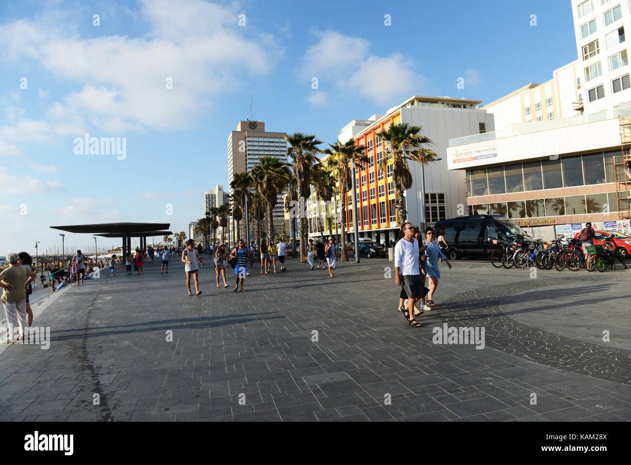 Tel aviv's promenade hi-res stock photography and images - Alamy