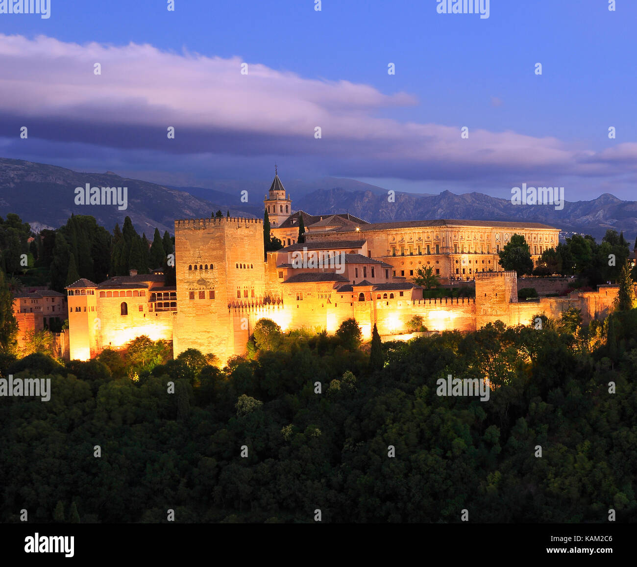 Alhambra palace exterior hi-res stock photography and images - Alamy