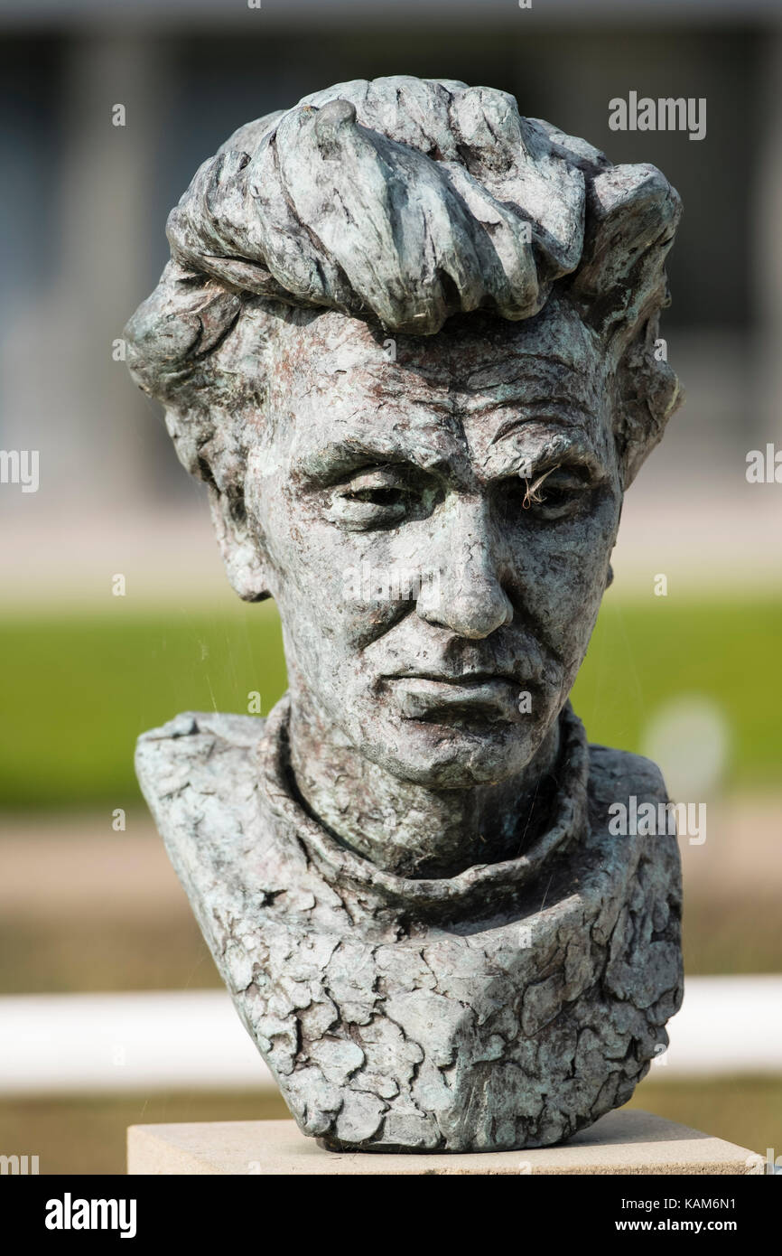 Bust of Scottish Poet WS Graham at Edinburgh Park a modern business ...