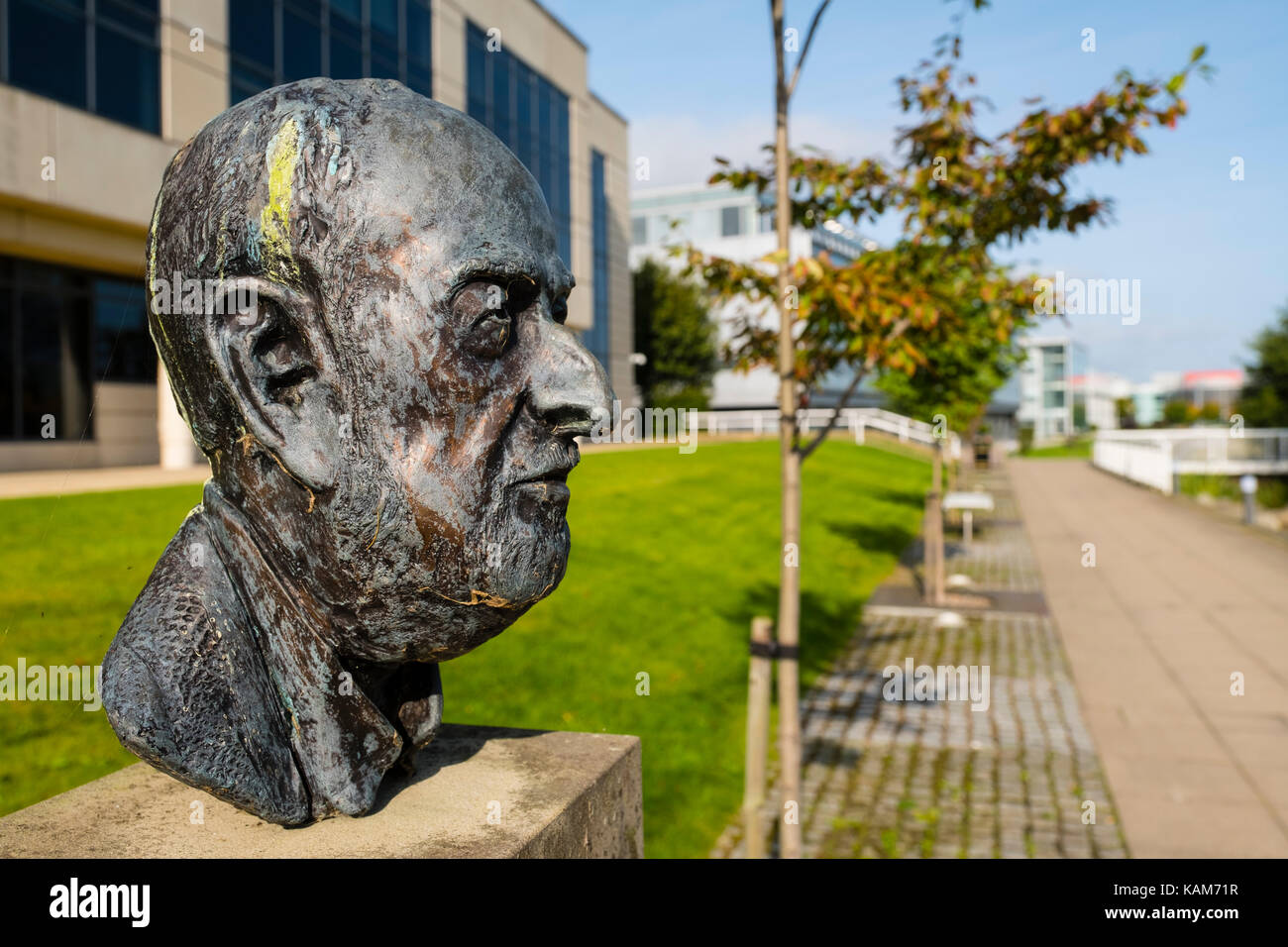 Tom leonard scotland hi-res stock photography and images - Alamy
