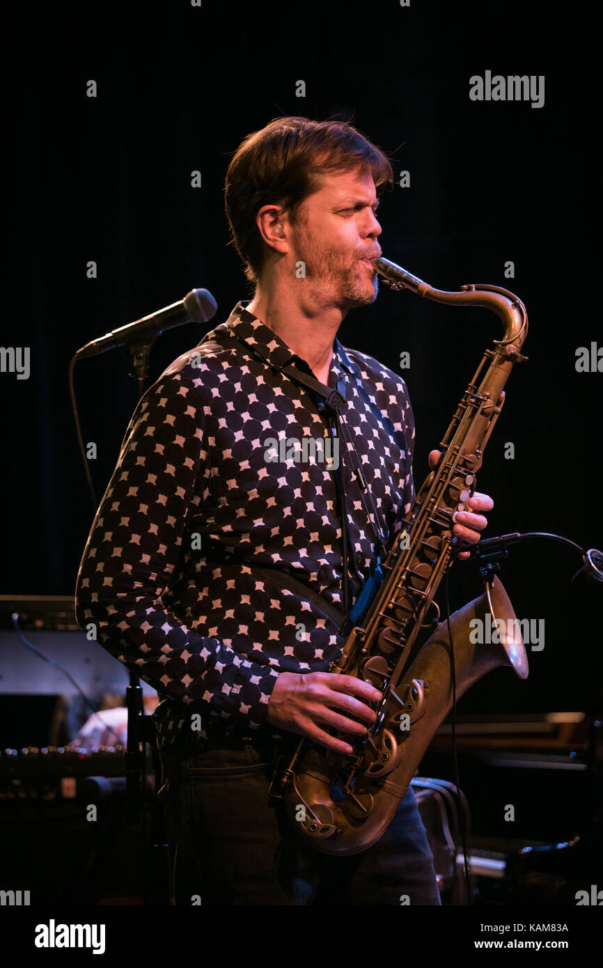 Donny mccaslin hi-res stock photography and images - Alamy