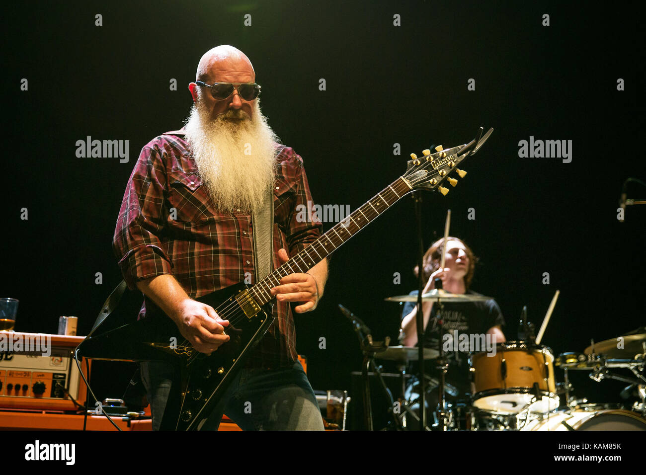 Dave catching eagles death metal hi-res stock photography and images ...