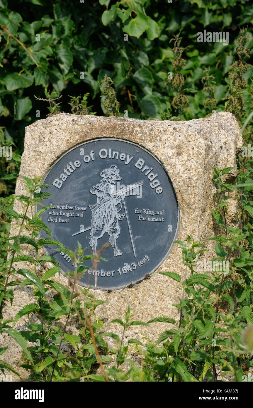 Battle of Olney Bridge stone, Olney Buckinghamshire Stock Photo - Alamy
