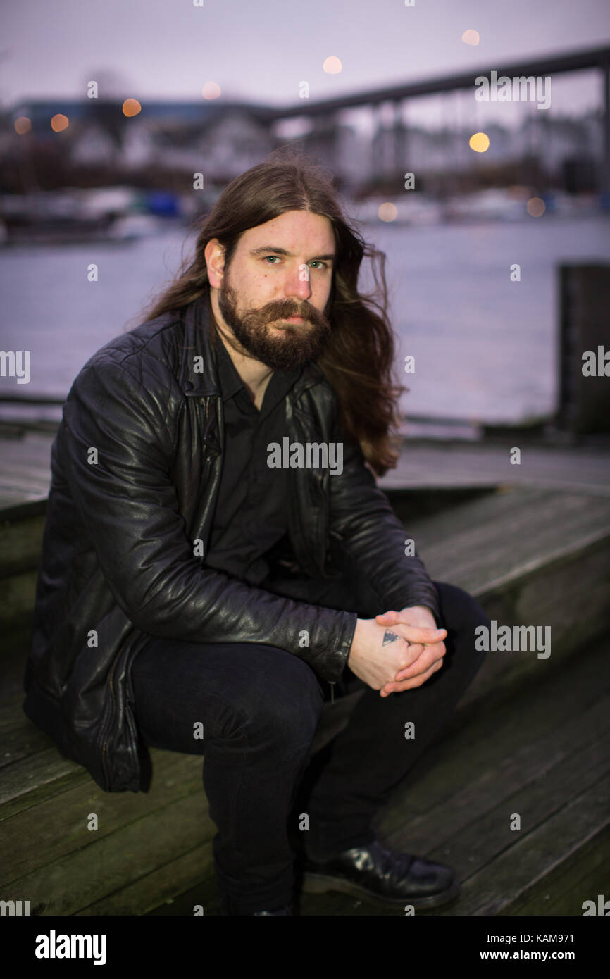 The Norwegian vocalist, songwriter and musician Erlend Hjelvik is known ...