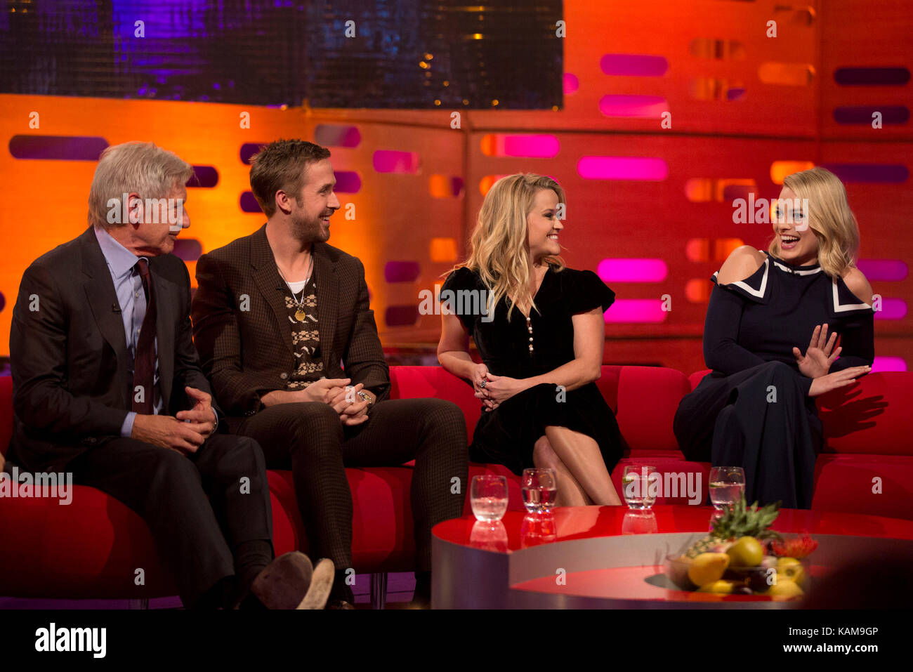 Ryan gosling filming graham norton show london studios london hi-res ...