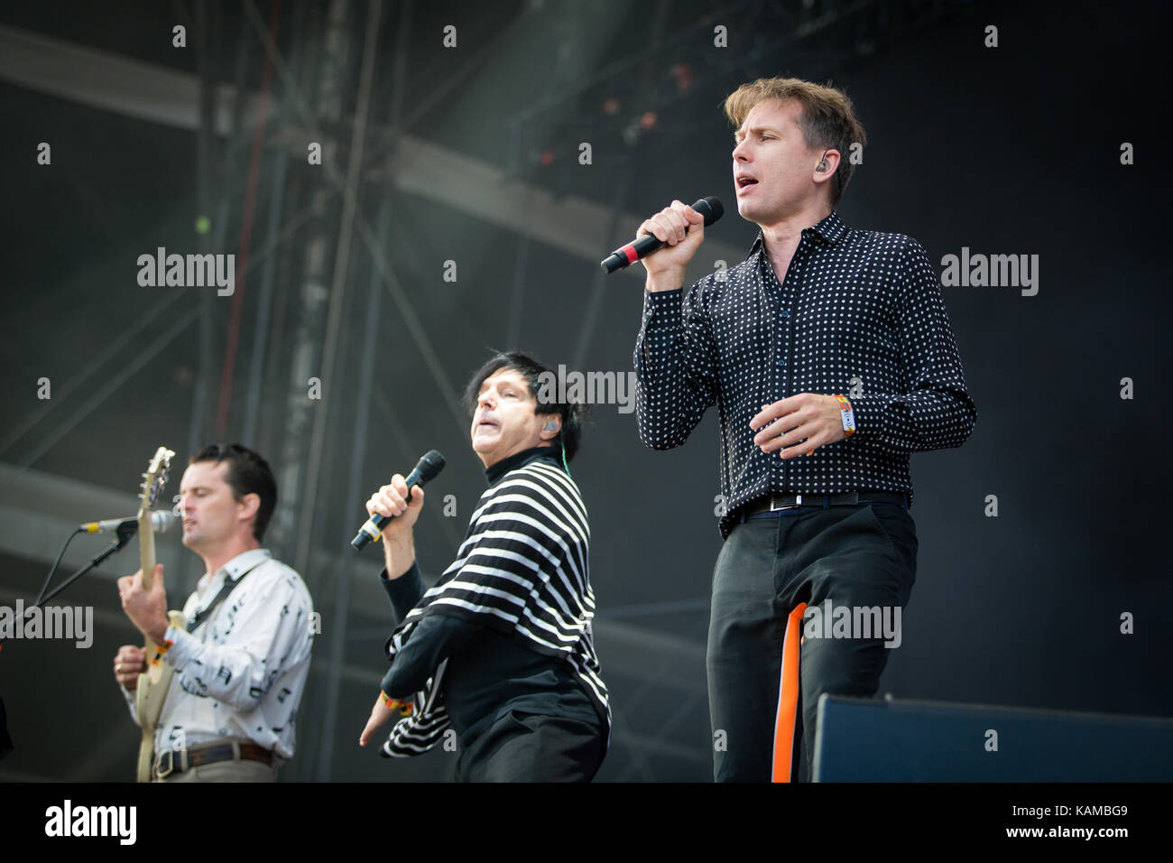 The American-Scottish super group FFS (Franz Ferdinand and Sparks ...