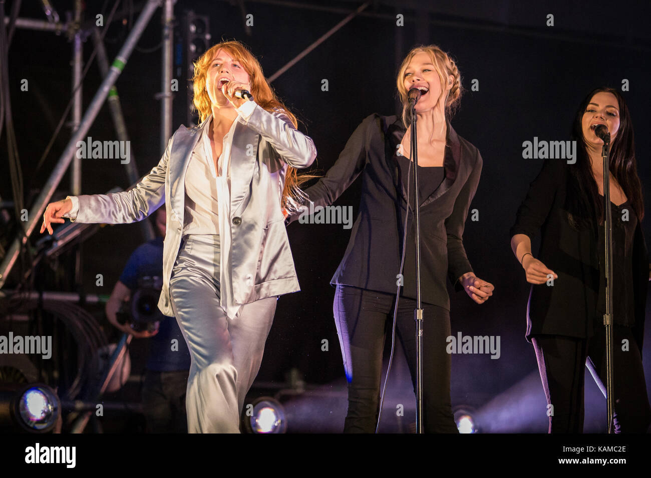 The English indie rock band Florence and the Machine (styled Florence ...