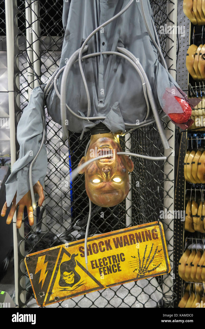 Spirit Halloween is a Speciality Pop-Up Store on Fifth Avenue, NYC, USA ...