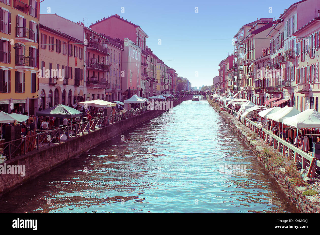 Milan italy pedestrian bridge hi-res stock photography and images - Alamy