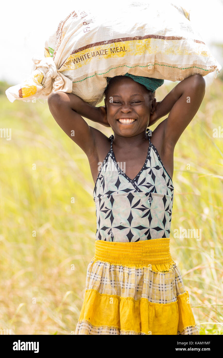 Beautiful african girl hi-res stock photography and images - Alamy