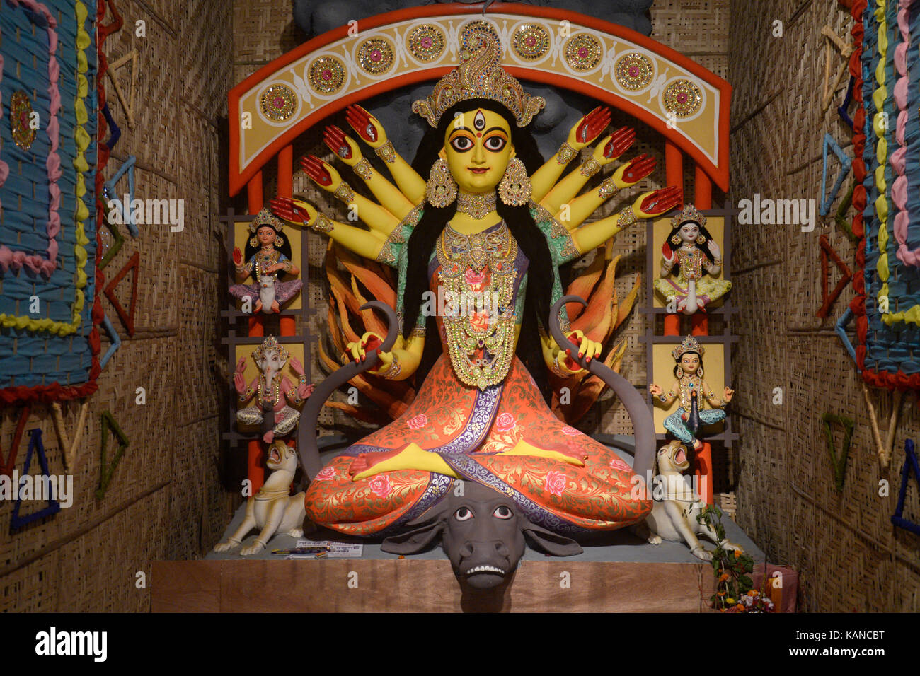 Sikdar bagan sadharan durgotsov hi-res stock photography and images - Alamy