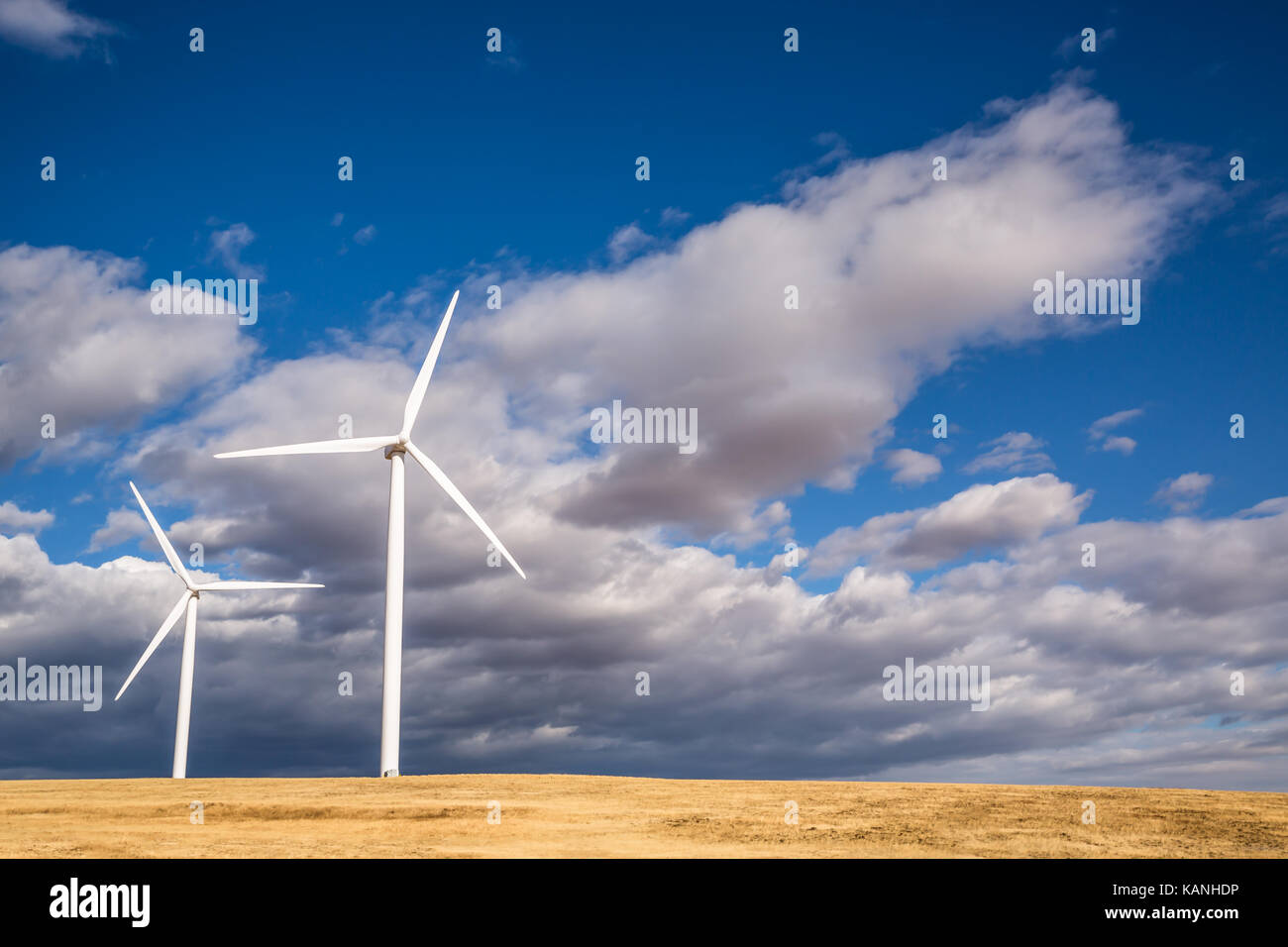Two turbines hi-res stock photography and images - Alamy