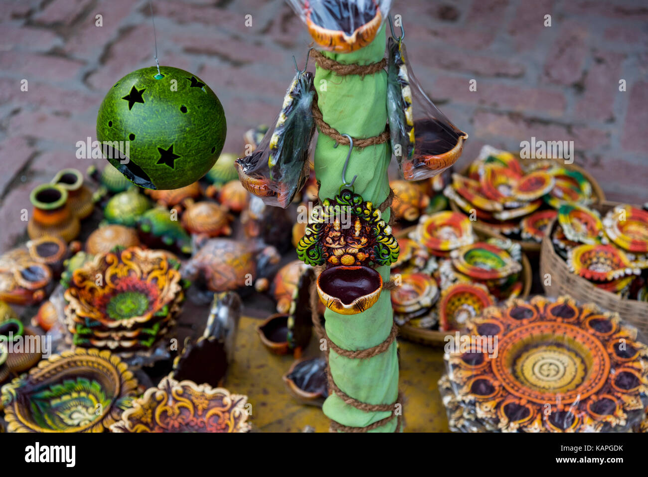 Handicrafts of india hi-res stock photography and images - Alamy