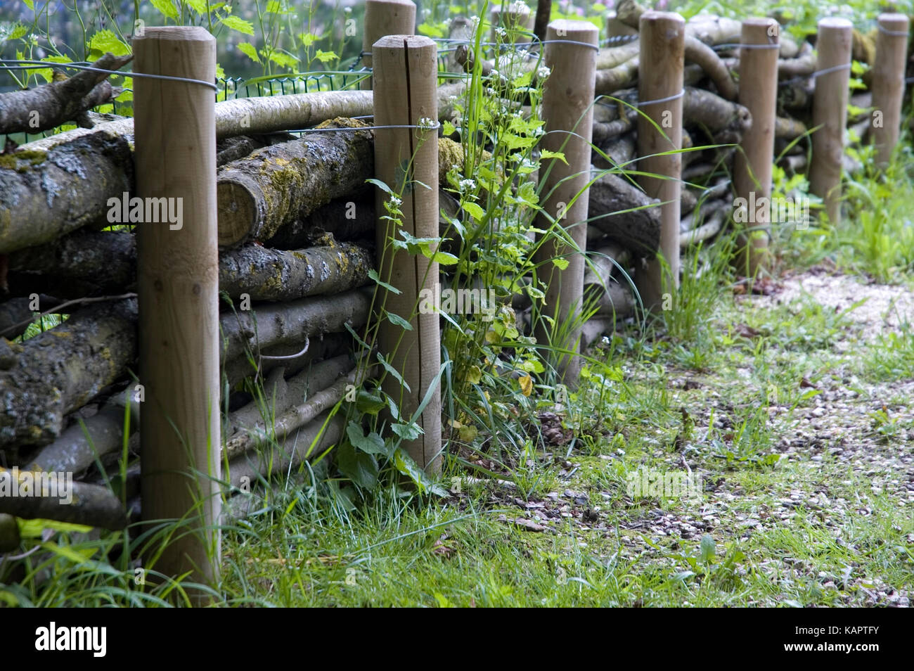 rustic wooden fence Stock Photo - Alamy