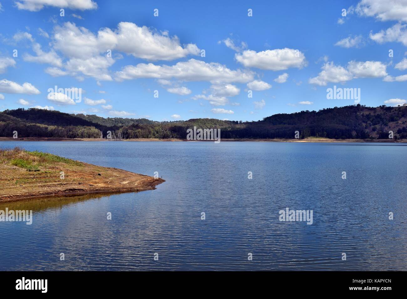 Amazing scenic landscape on the lake Baroon in Montville, Sunshine ...