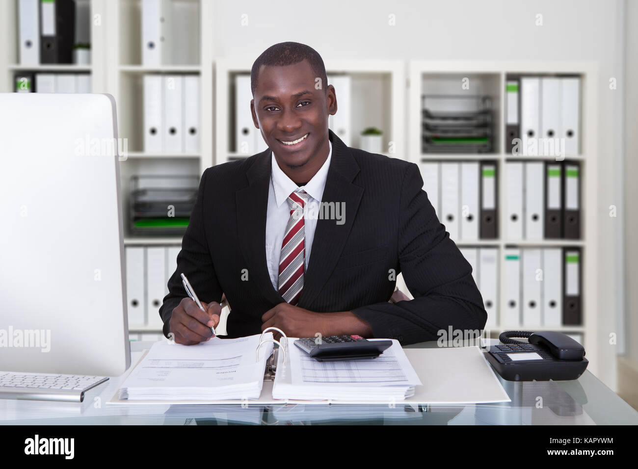 Documents and receipts hi-res stock photography and images - Alamy