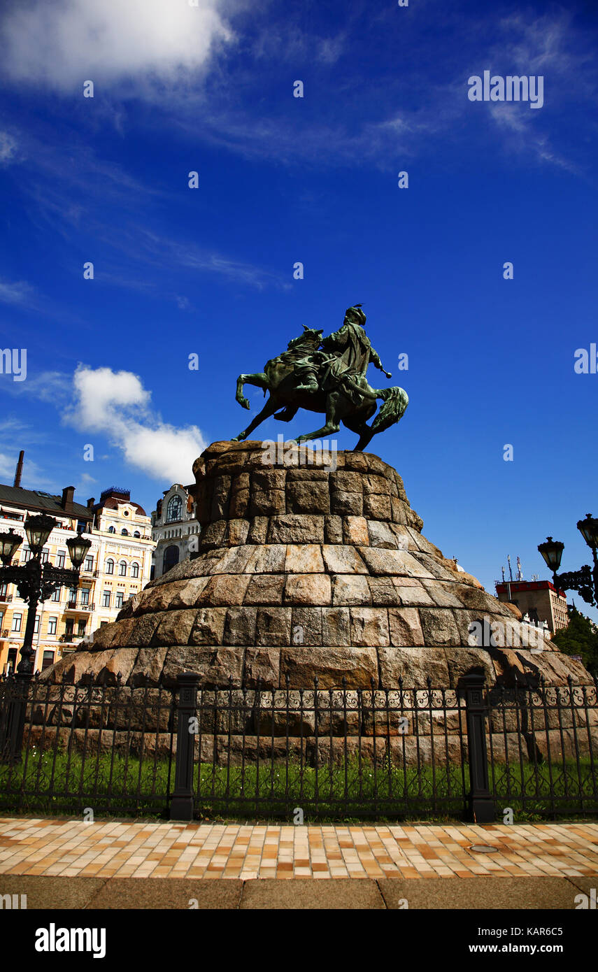 Ukraine history monuments hi-res stock photography and images - Alamy