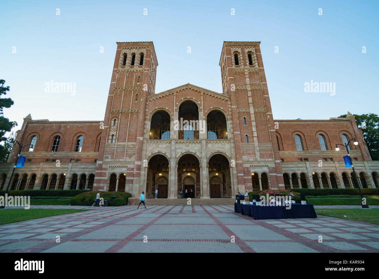 Royce hall at ucla hi-res stock photography and images - Alamy