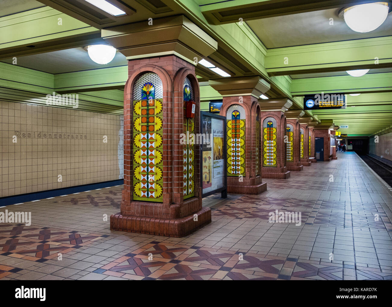 Berlin Residenzstraße U-Bahn station platform on U8 railway line ...