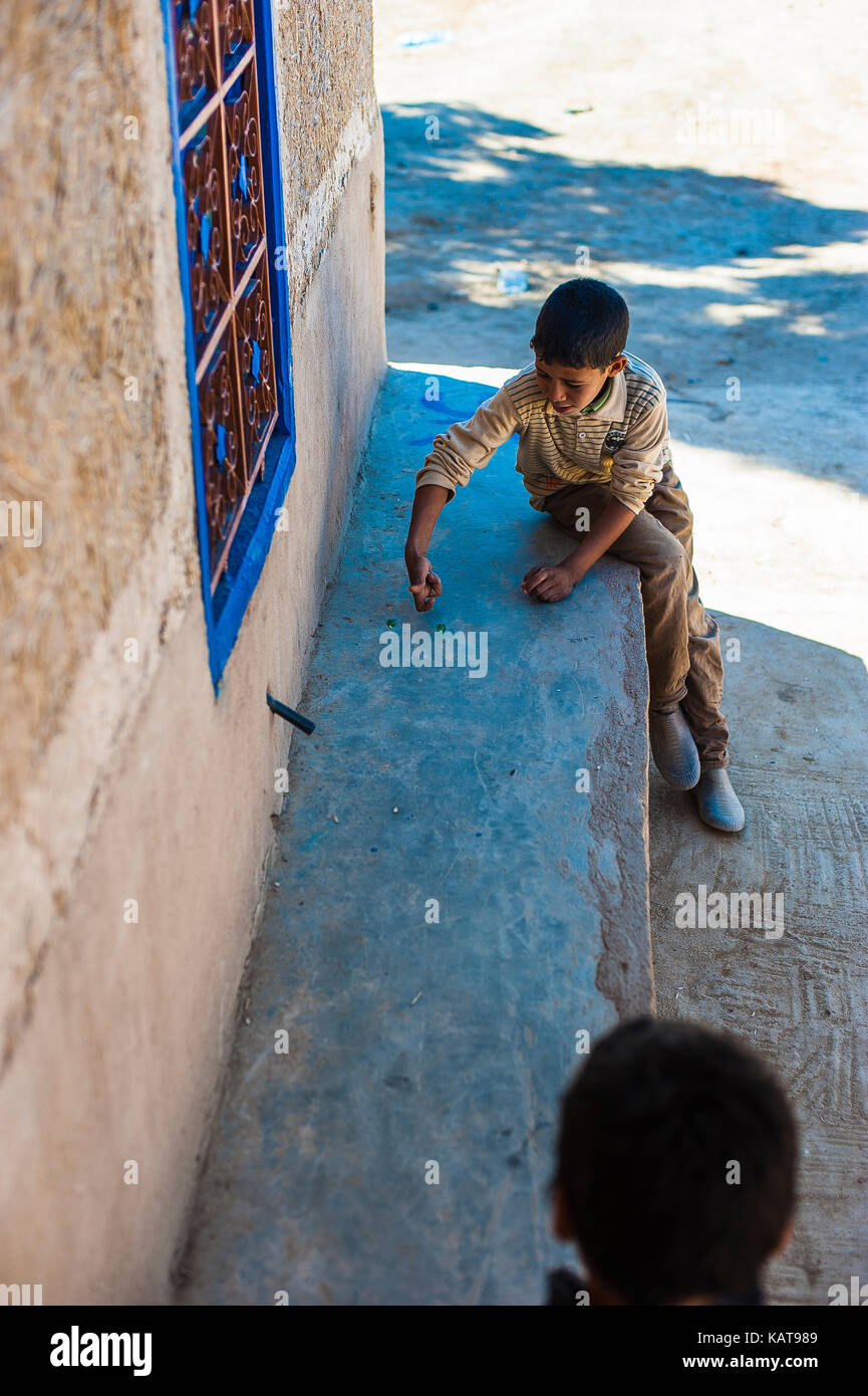Children playing in village Merzouga, Morocco Stock Photo - Alamy