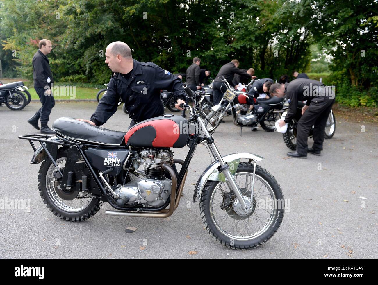 Royal signals white helmets motorcycle hi-res stock photography and ...
