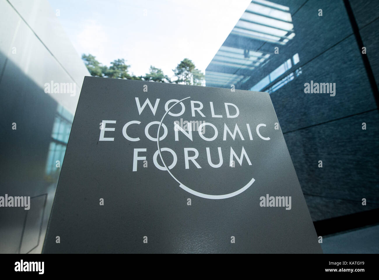 World Economic Forum Logo High Resolution Stock Photography and Images ...