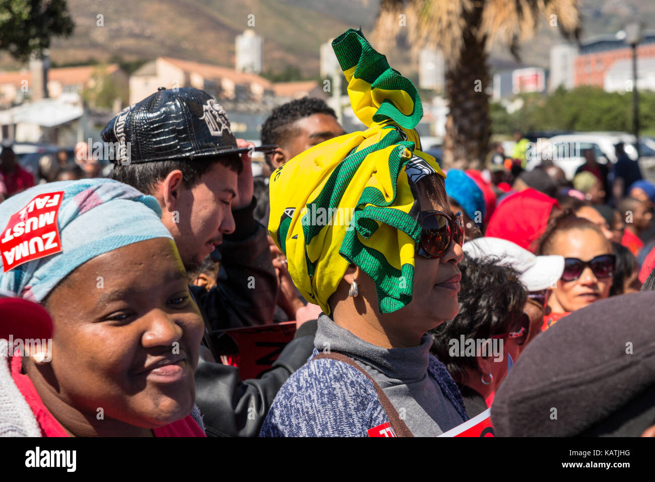 Cape Town, South Africa. 27th Sep, 2017. Cosatu (Confederation of South ...