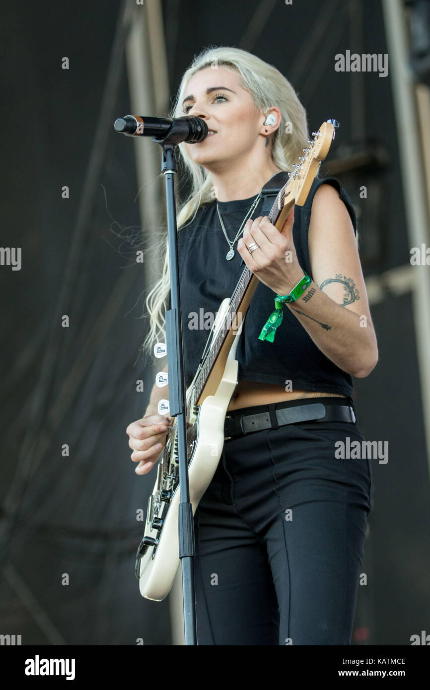 Las Vegas, Nevada, USA. 24th Sep, 2017. LYNN GUNN (LYNN GUNNULFSEN) of ...