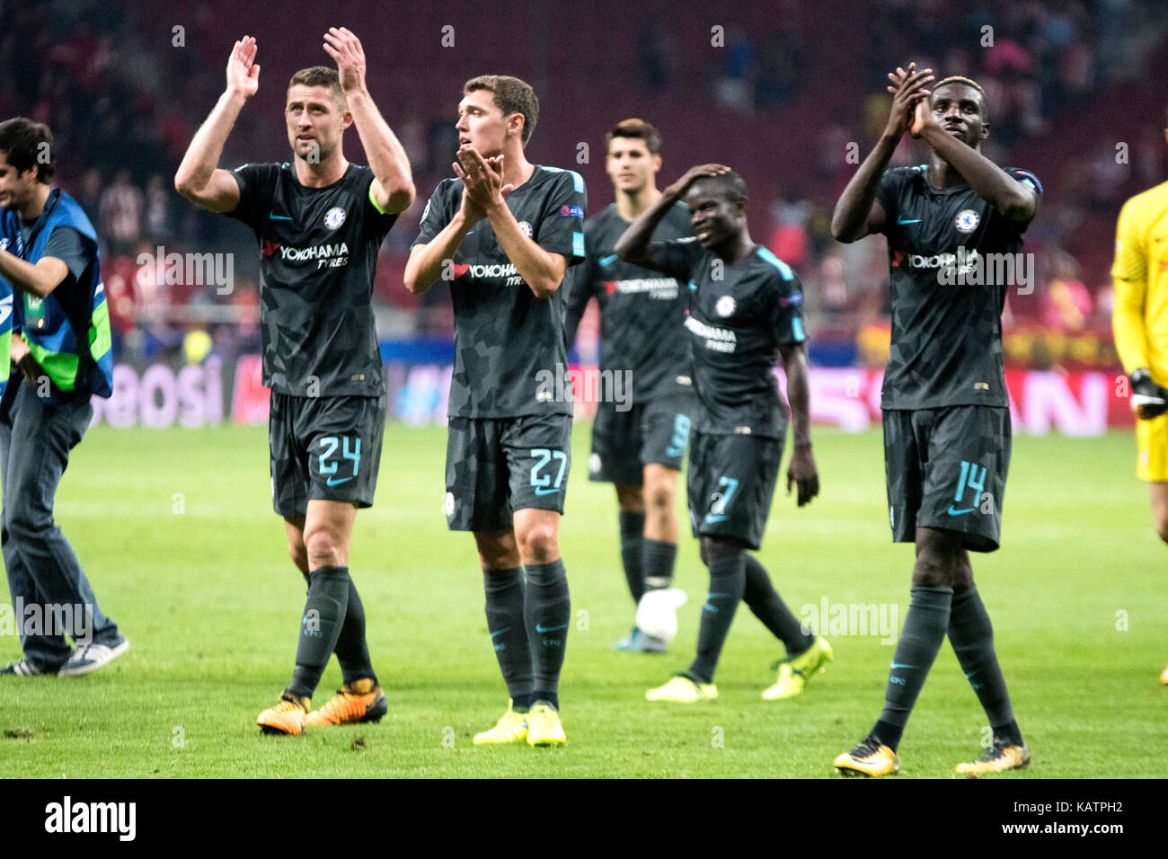 Chelsea football club celebrate victory hi-res stock photography and ...