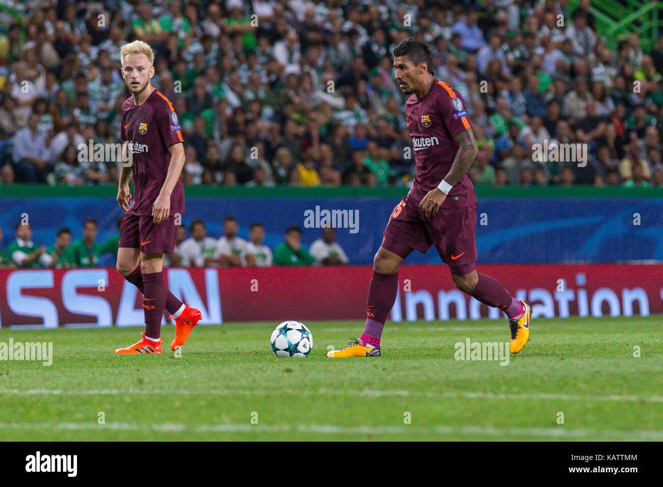 Paulinho sporting cp champions league hi-res stock photography and ...