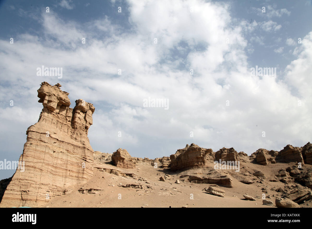 Crossing the gobi desert hi-res stock photography and images - Alamy