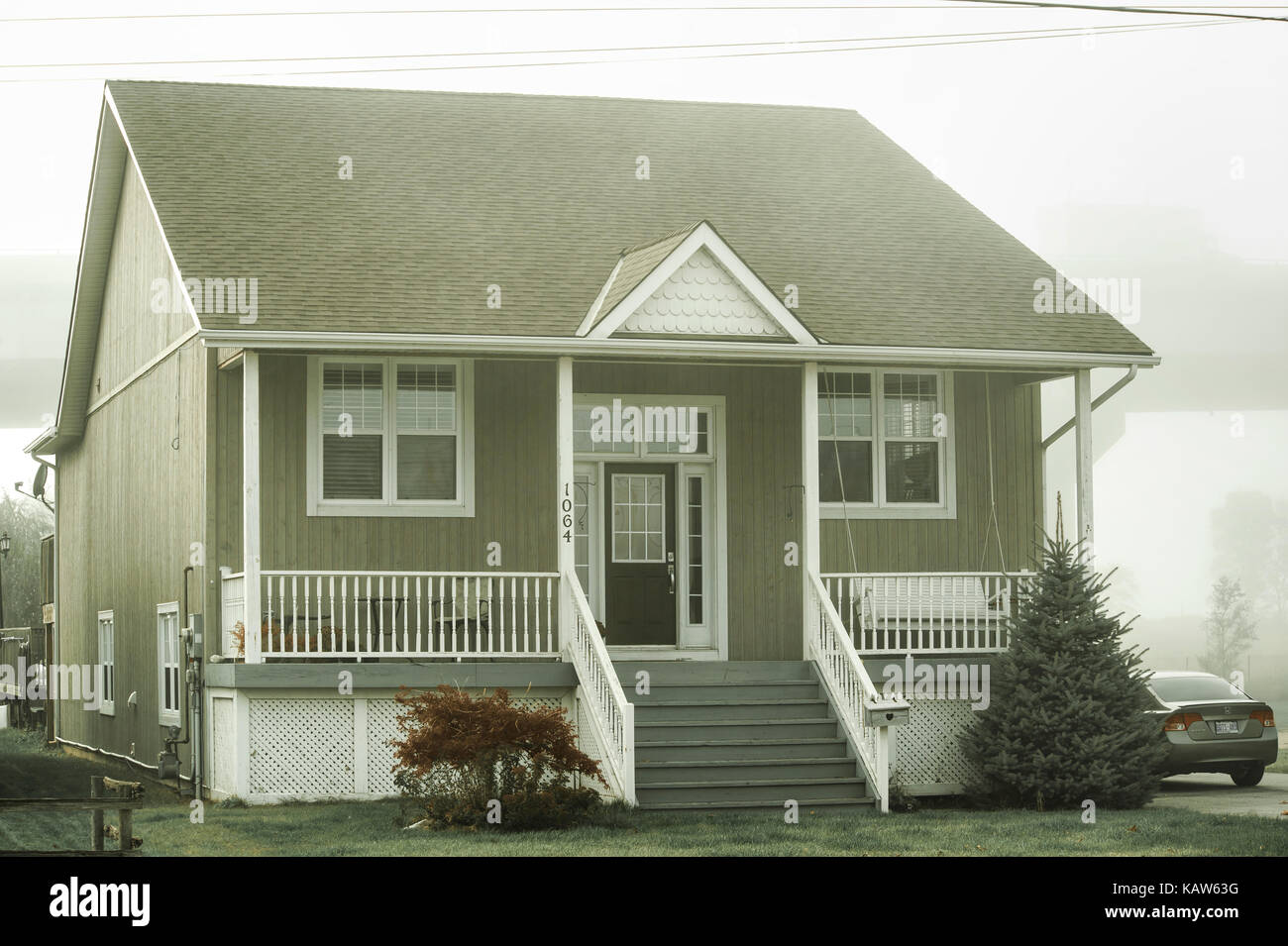 House backing on the elevated highway Stock Photo - Alamy