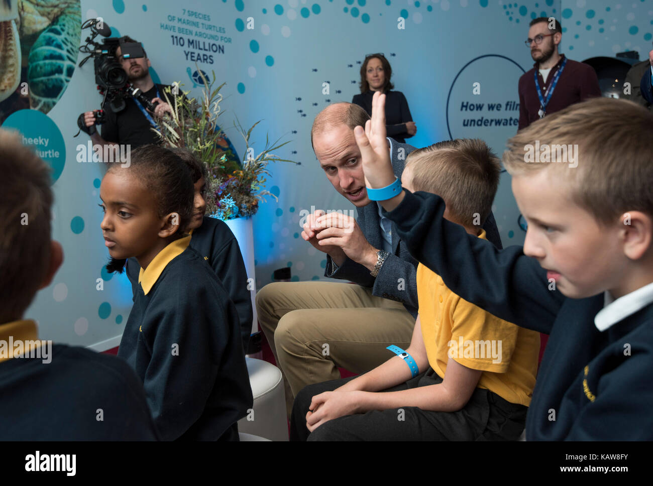 The Duke of Cambridge meeting pupils from the Lionel Road Primary ...