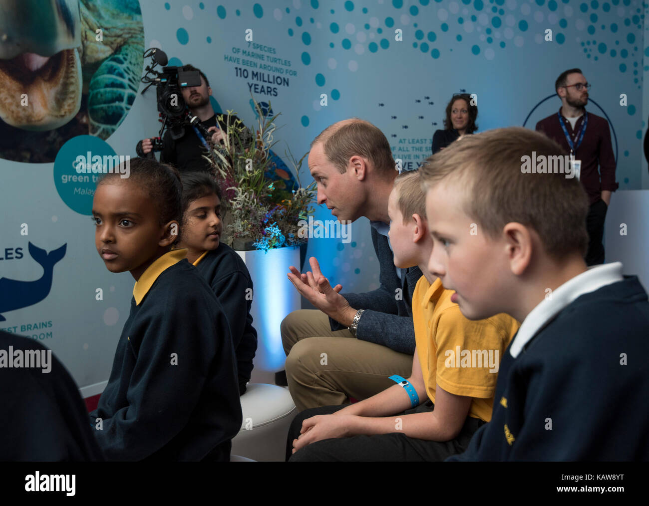 The Duke of Cambridge meeting pupils from the Lionel Road Primary ...