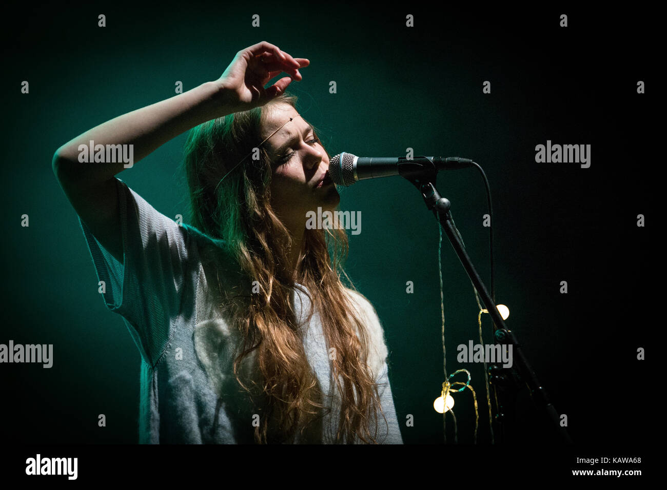 Ida stein singer singer hi-res stock photography and images - Alamy