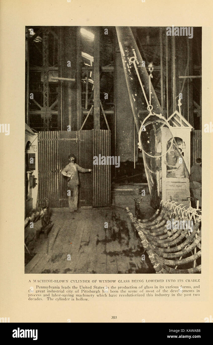 The National geographic magazine (Page 393) BHL40563390 Stock Photo - Alamy