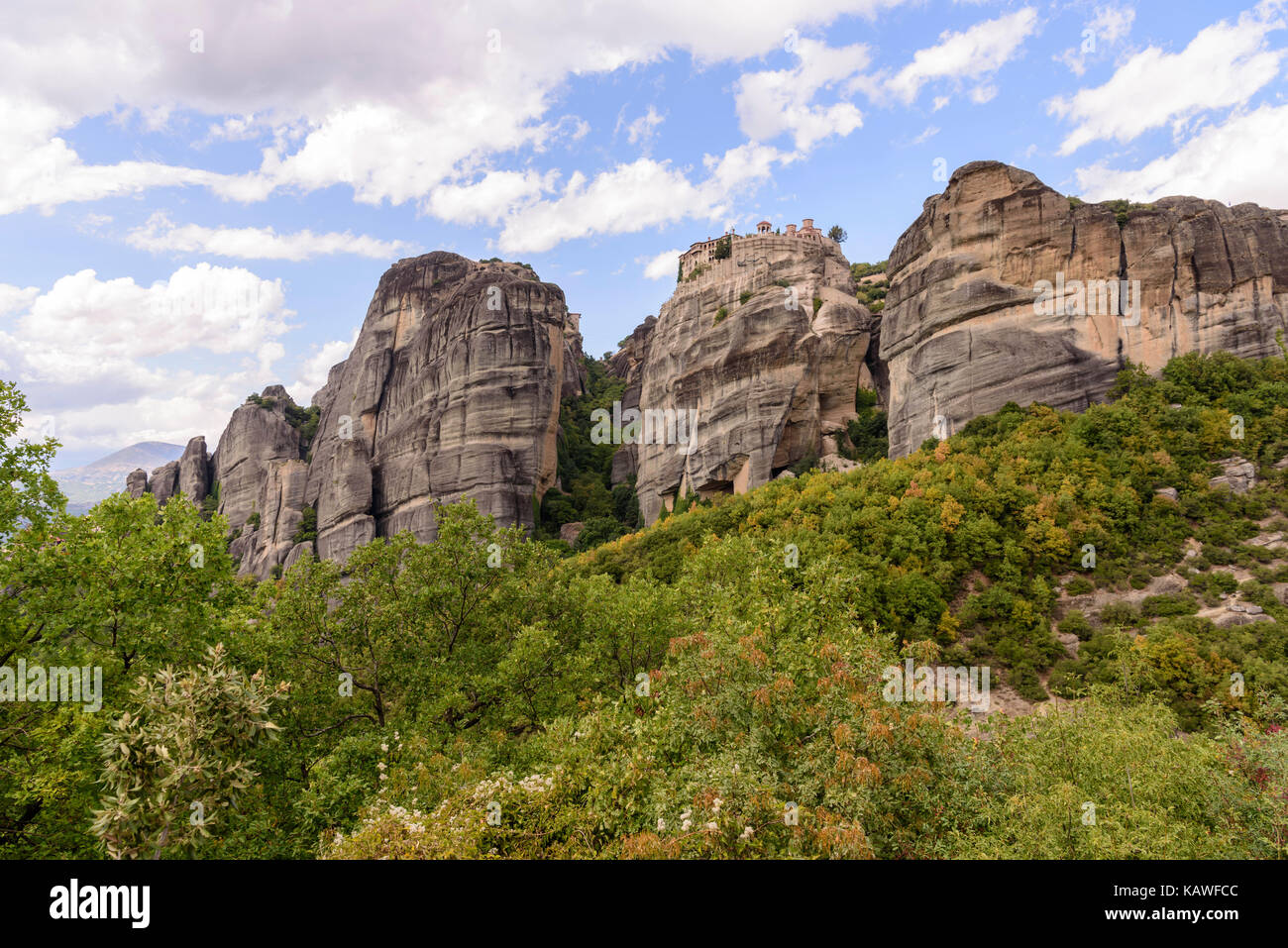 Rock formations meteora greece hi-res stock photography and images - Alamy