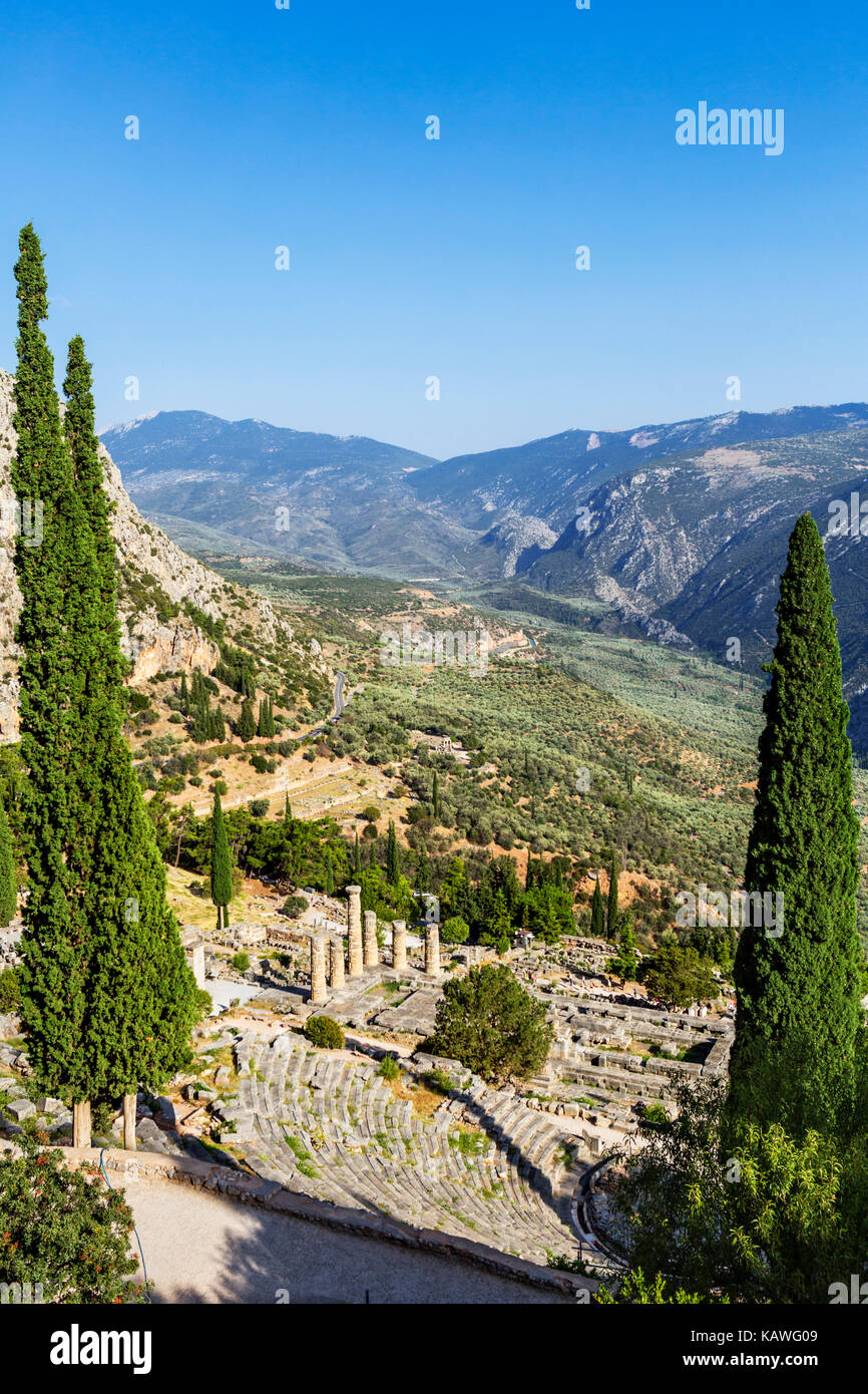 Oracle of apollo at delphi hi-res stock photography and images - Alamy