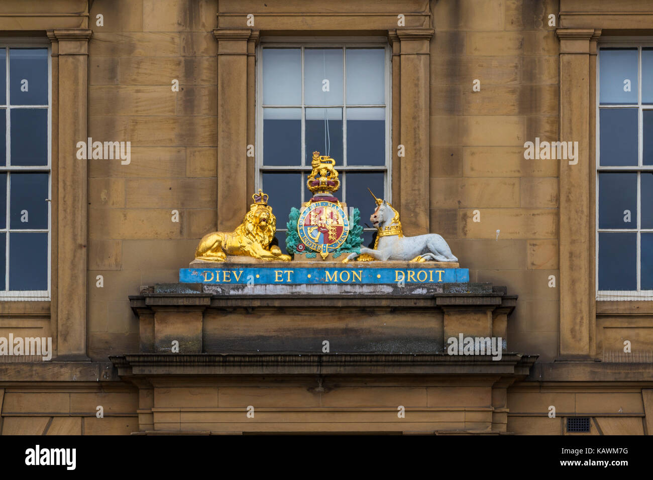 Royal Coat of Arms on Building on the Quayside, Newcastle upon Tyne ...