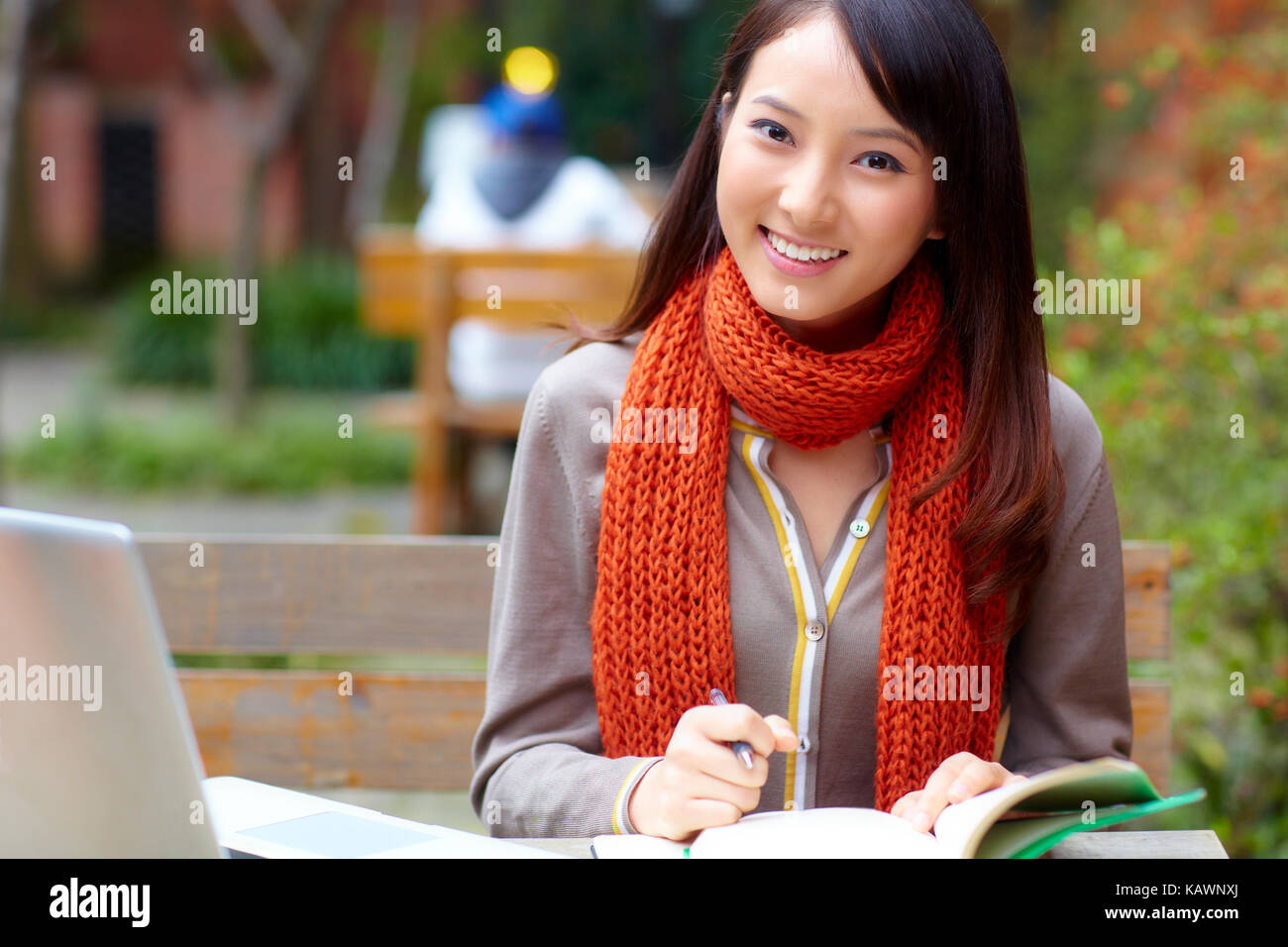 Young female chinese teen hi-res stock photography and images - Alamy