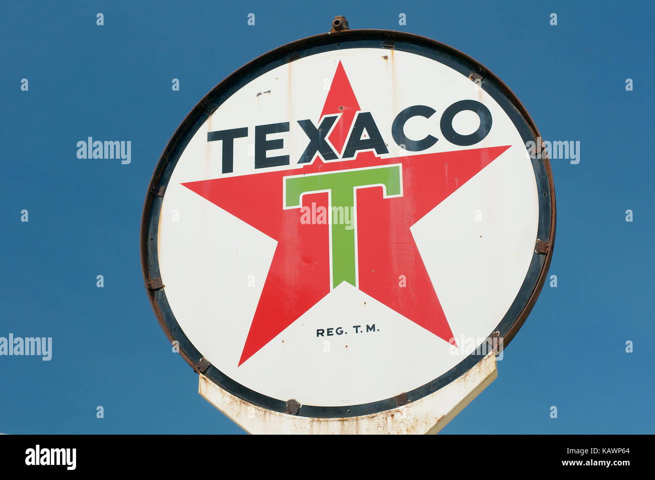 Texaco sign hi-res stock photography and images - Alamy