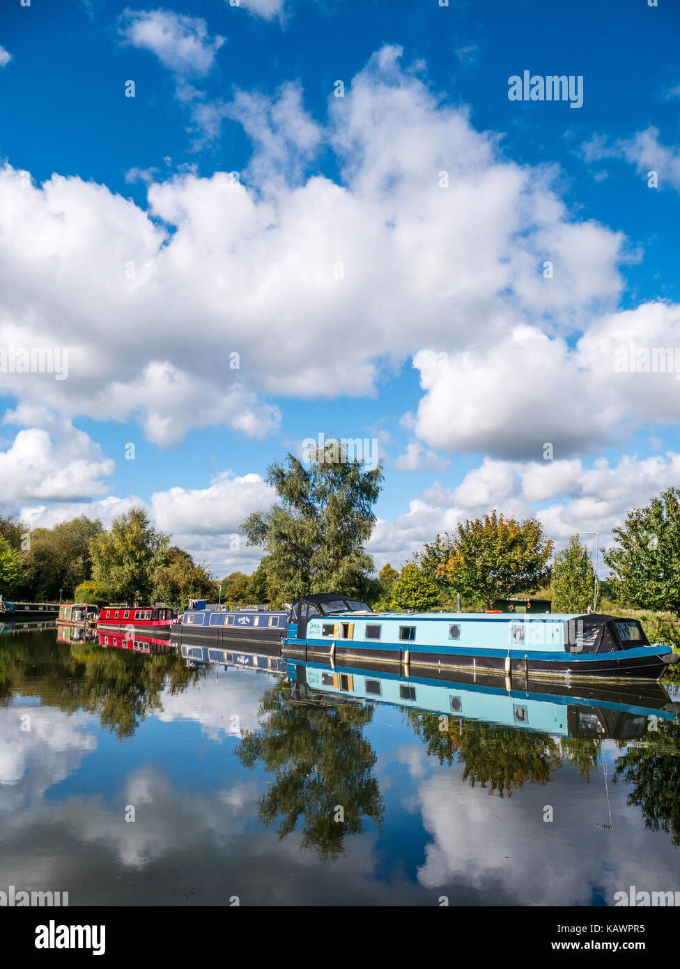 Narrow Boats River Kennet ,nr Southcote Weir, Reading, Berkshire ...