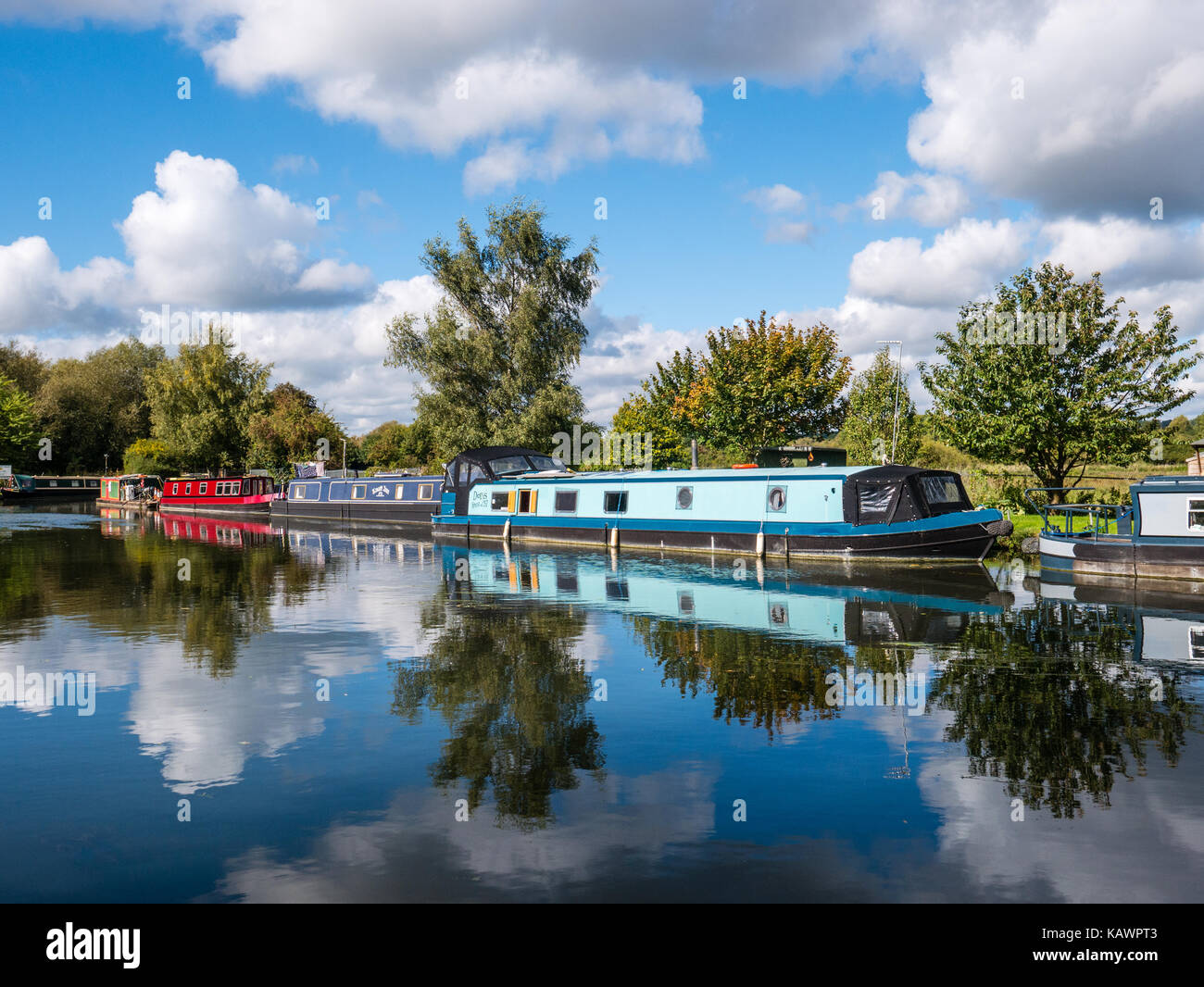 Narrow Boats River Kennet ,nr Southcote Weir, Reading, Berkshire ...