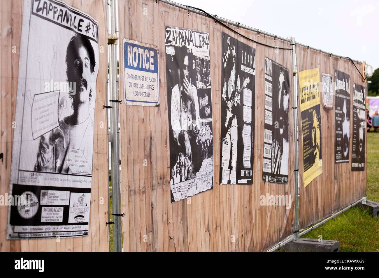 Frank zappa tour poster hi-res stock photography and images - Alamy